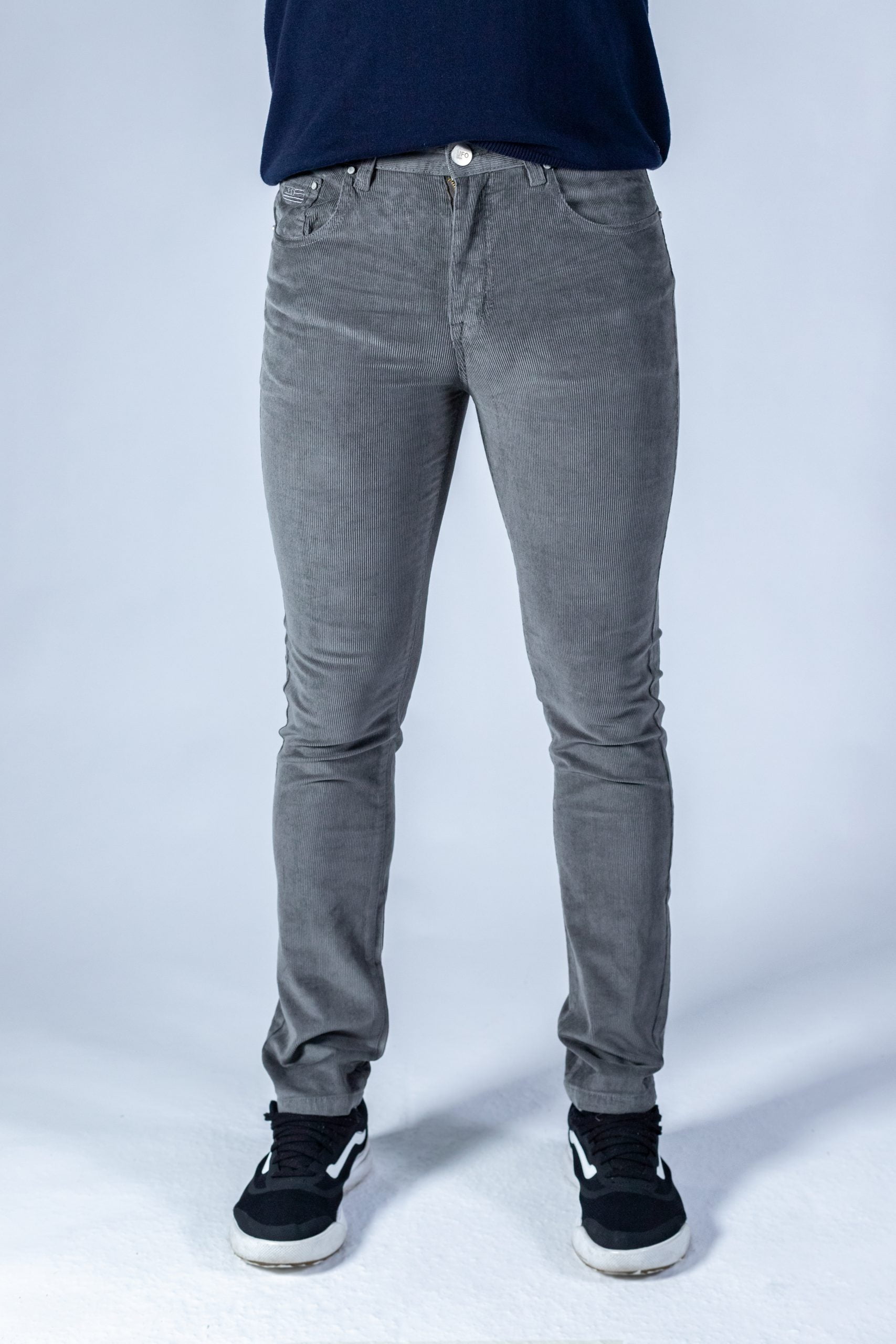 AH-1002 (4) – UFO Jeans